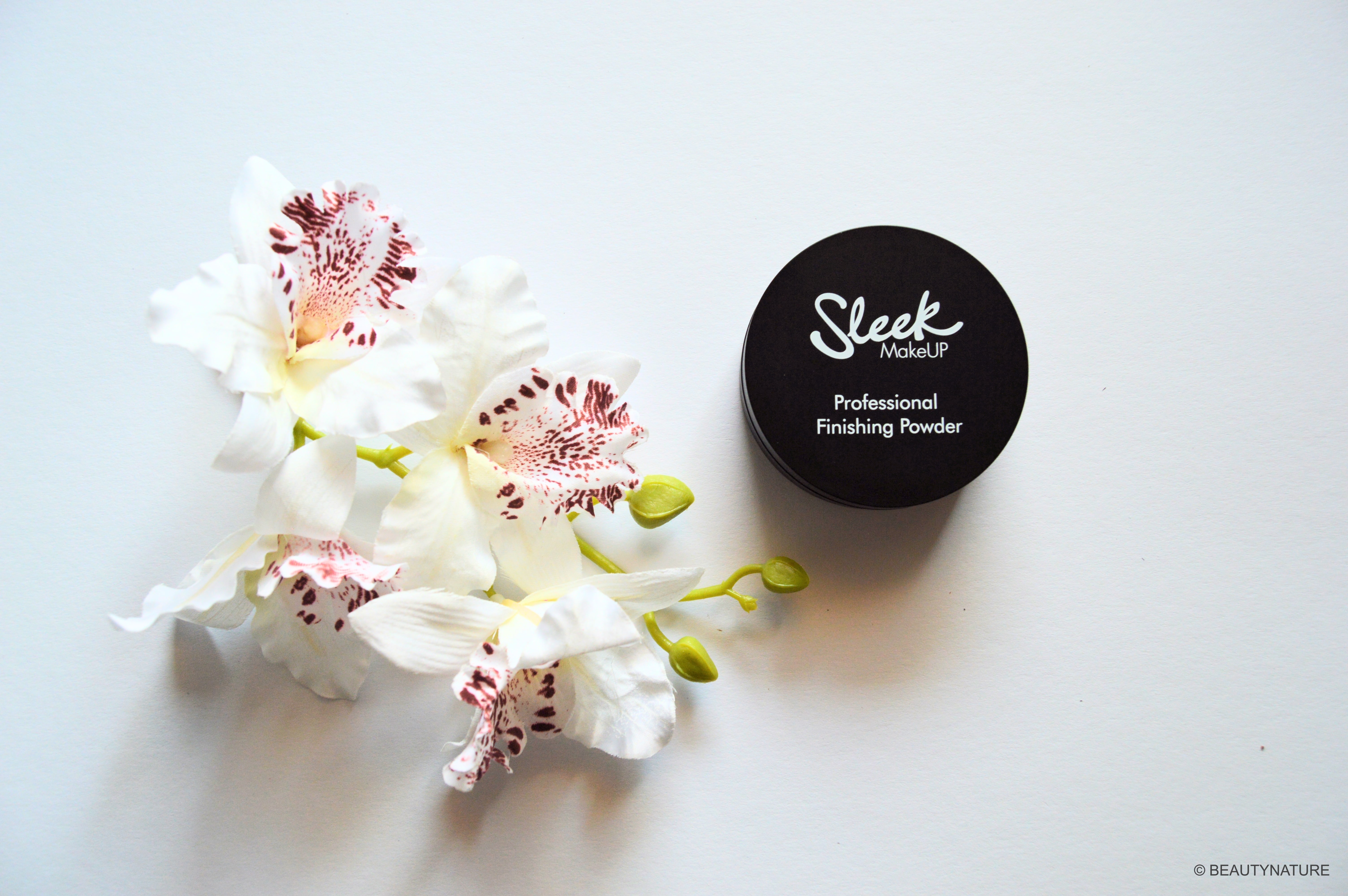sleek make up professional Powder 1-min | The Chic Advocate