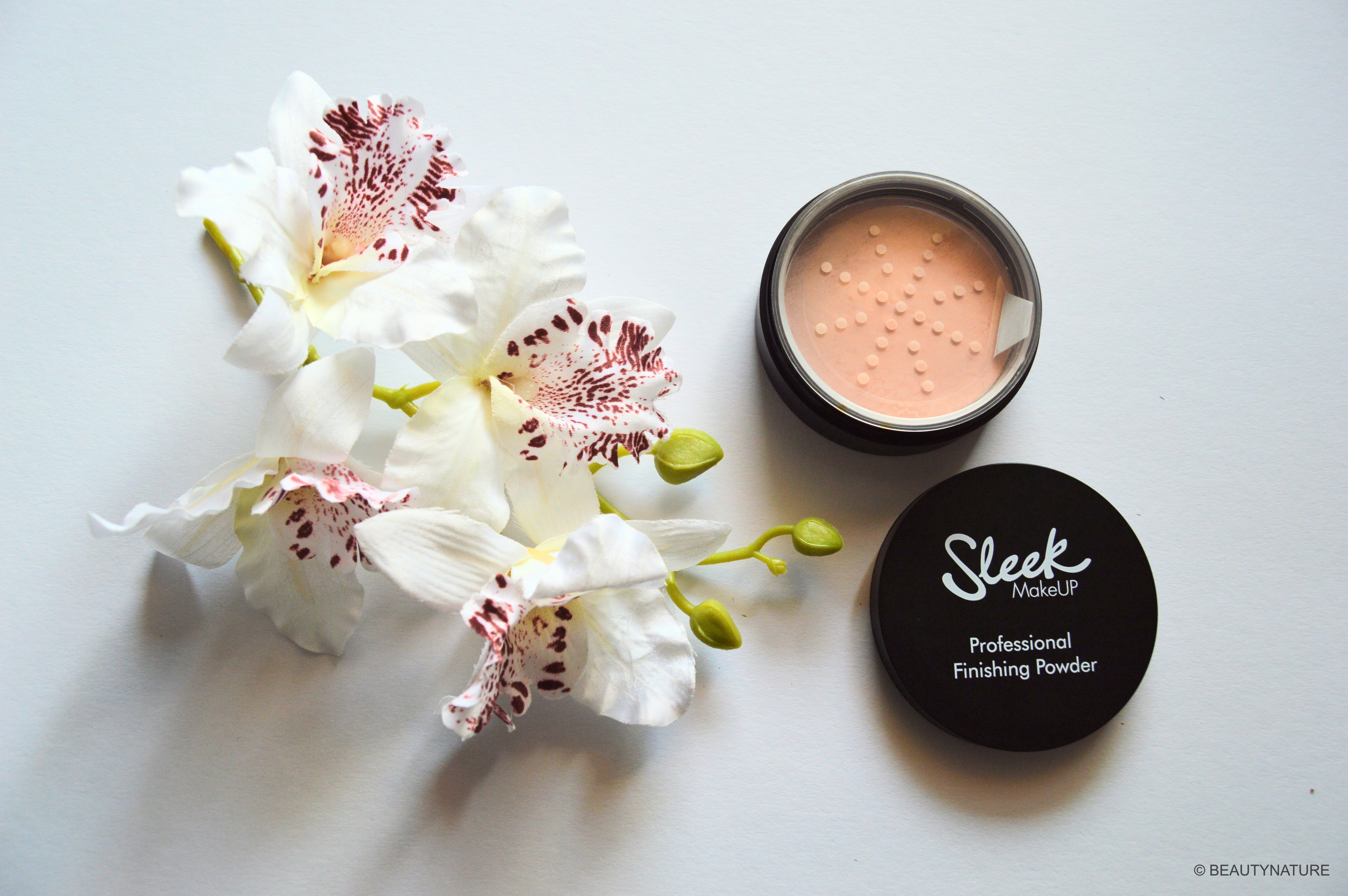 sleek make up professional Powder 2-min | The Chic Advocate