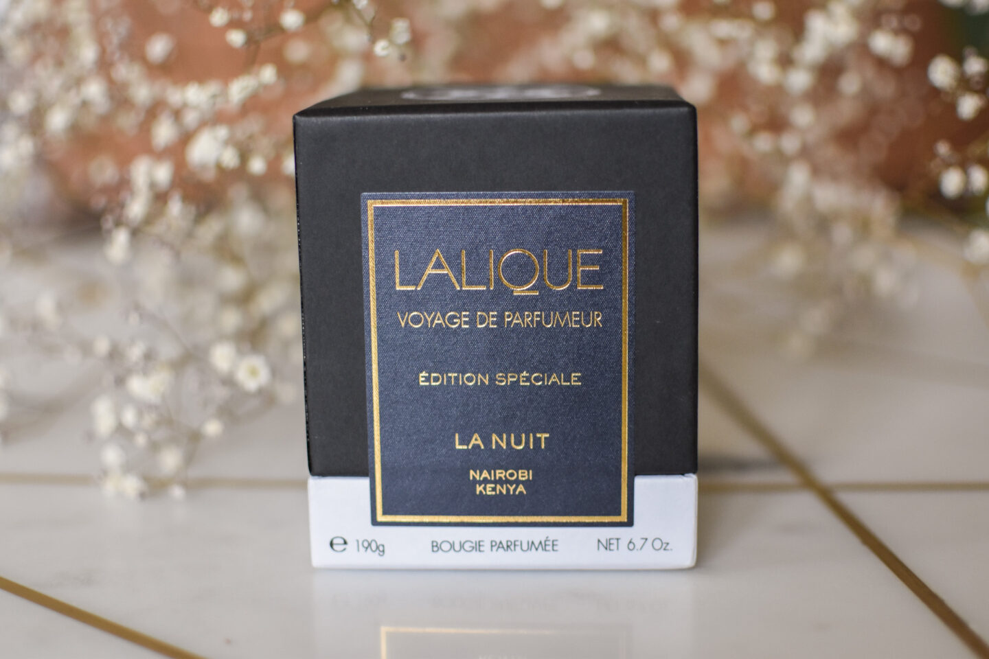 An exquisitely fragrant home with Lalique Voyage de Parfumeur Édition ...